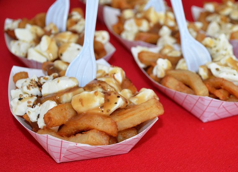 Une nouvelle poutine à Scott - Beauce Média
