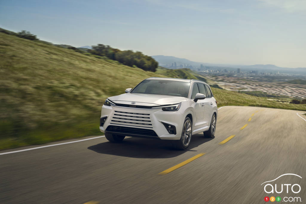 Lexus TX 2024 : Lexus introduit un nouveau VUS à trois rangées - Beauce ...